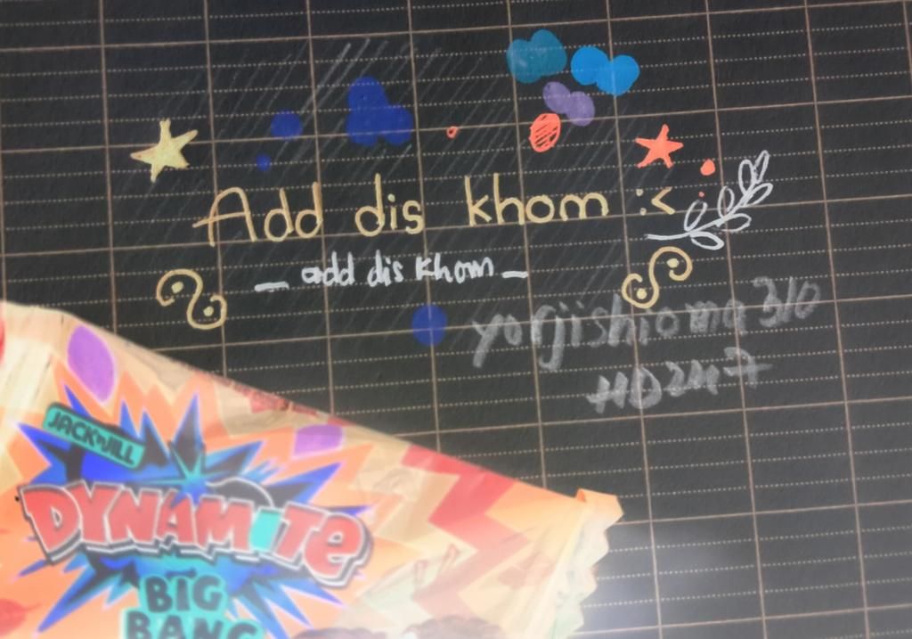Hand: Add dis khom: