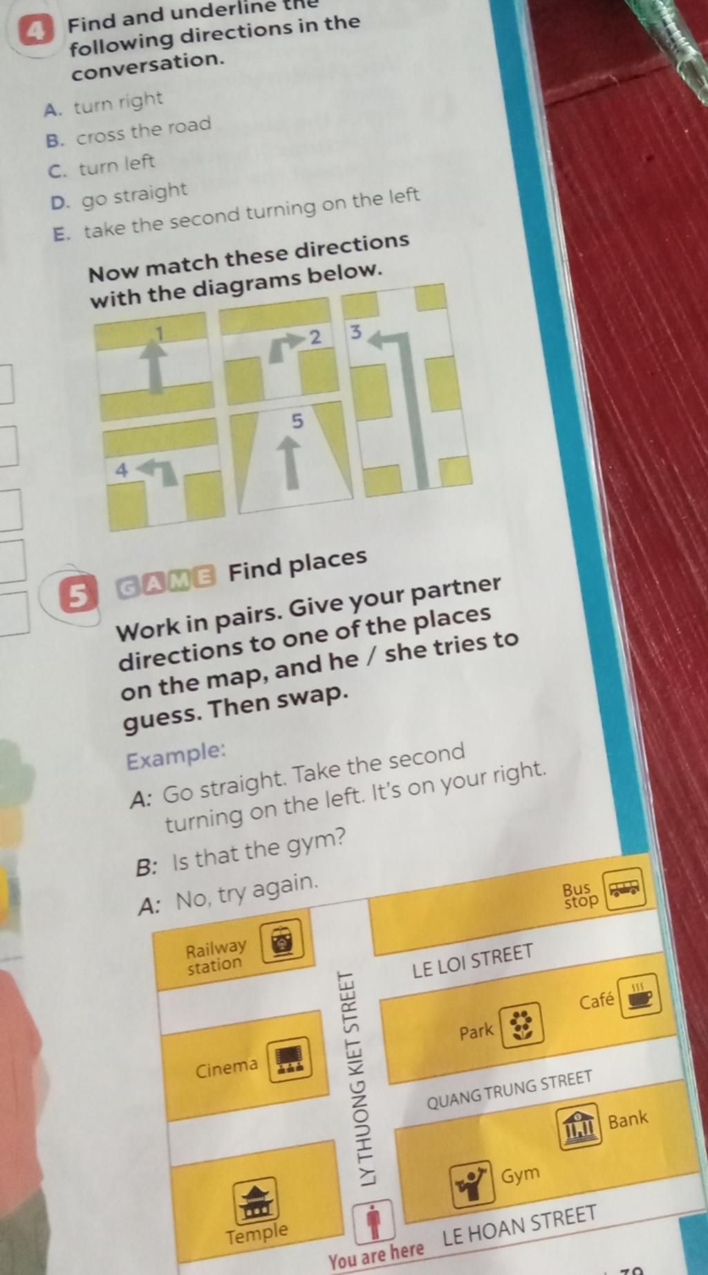 Hướng dẫn lái xe take the second turning on the left an toàn và chính xác