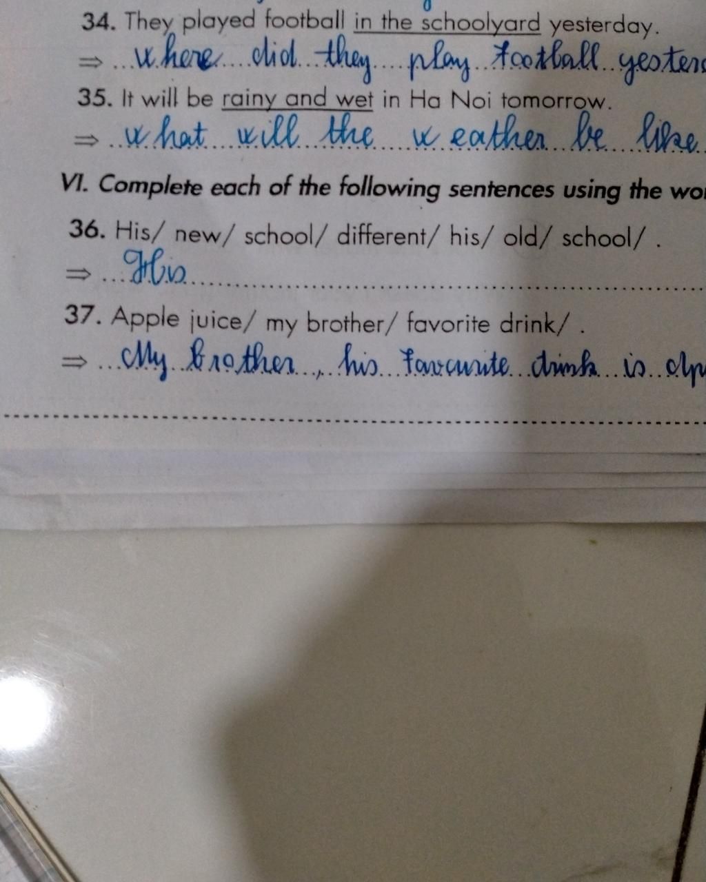 Câu 36 , 37 a , sắp sếp và viết từ còn thiếu. Nhanh nha please câu hỏi ...