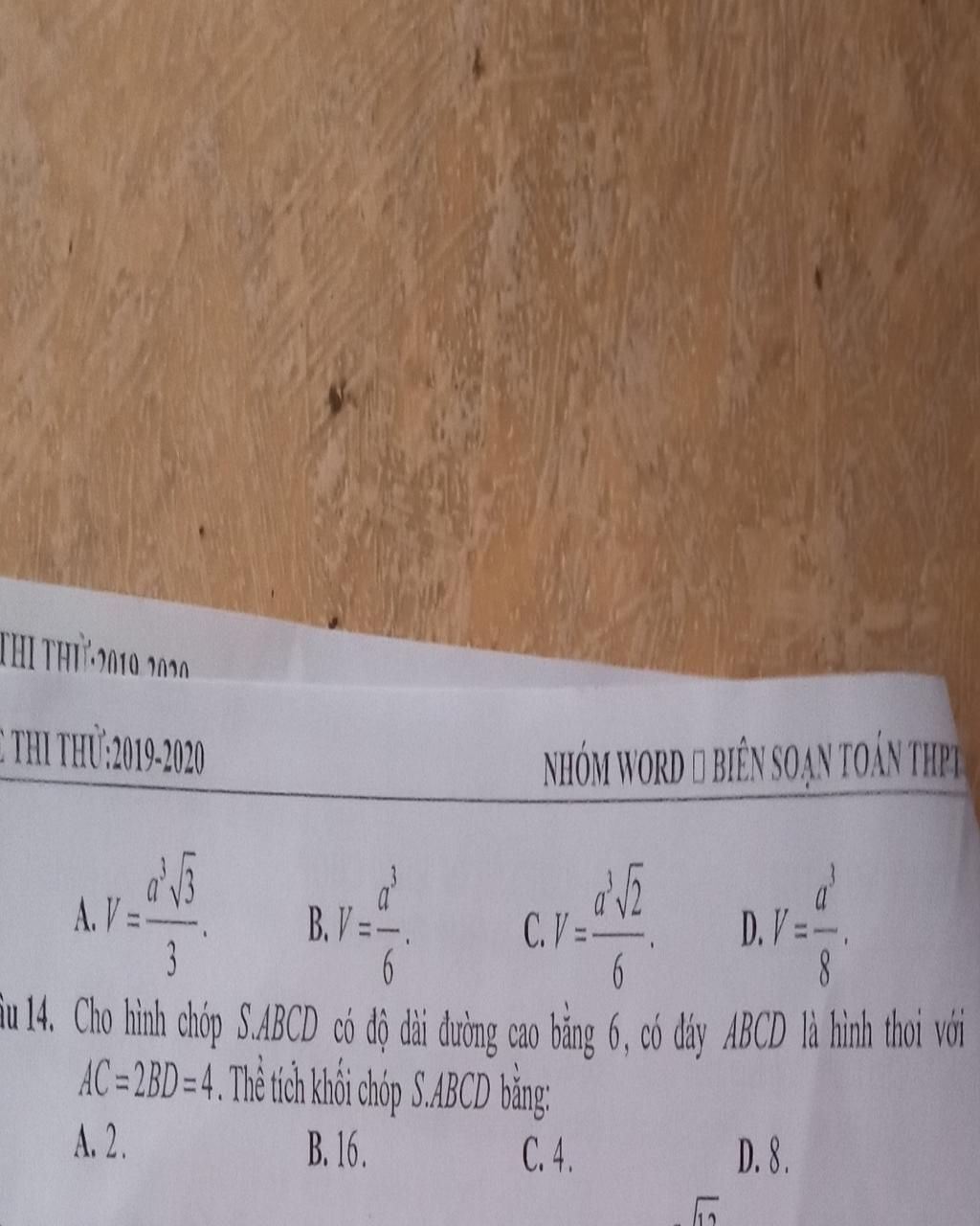 Giúp mình câu 14 với cần thiết thì vẽ hình nhé cảm ơn các bạn THI THỬ ...