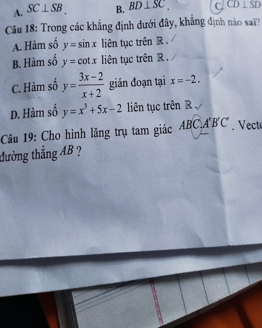 A. SC LSB B. BD LSC Câu 18: Trong các khẳng định dưới đây, khẳng định nào sai? CCD LSD A. Hàm số ...