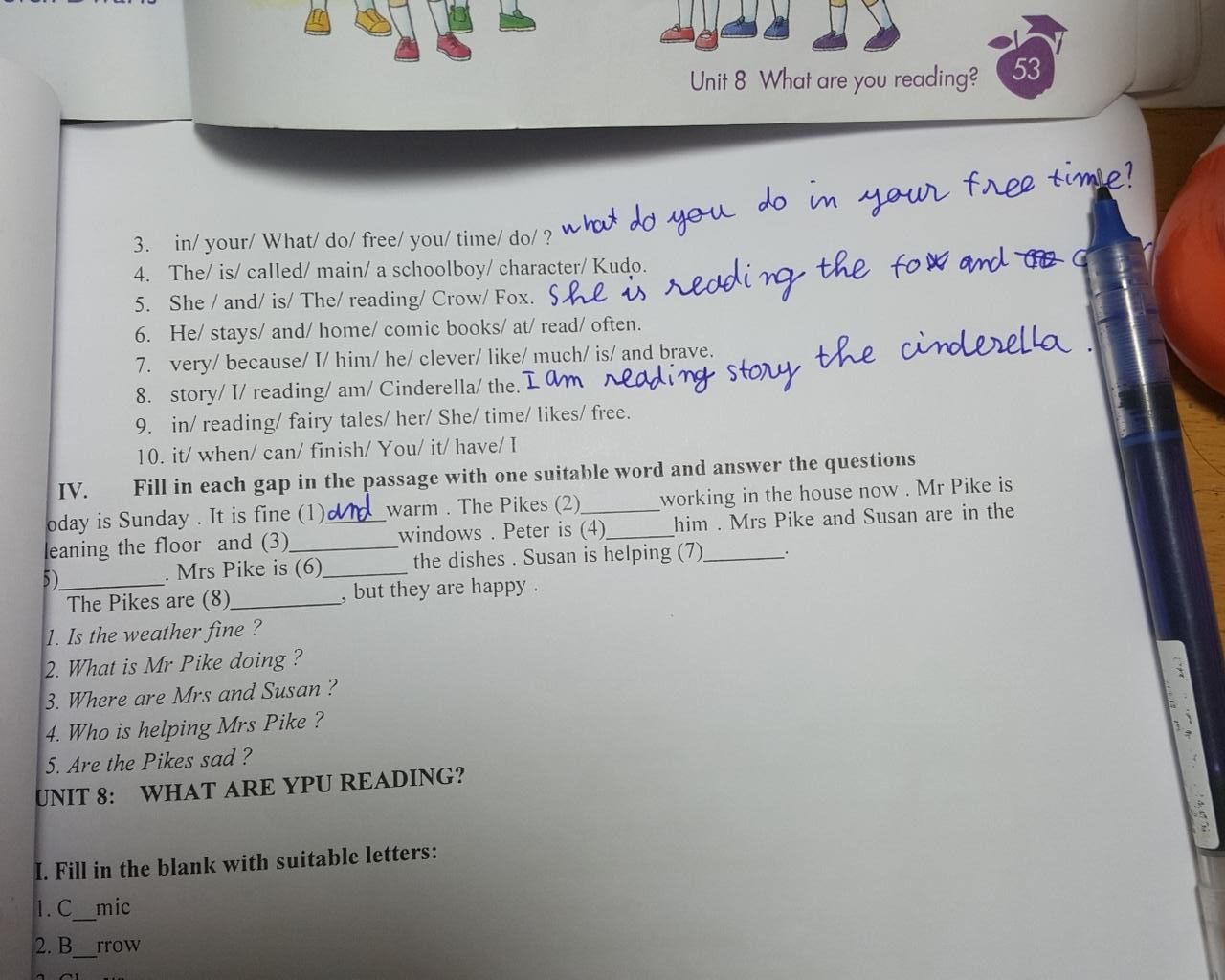 4 5. Fox. is do in your free time? 3. what do you in/ your/ What/ do ...