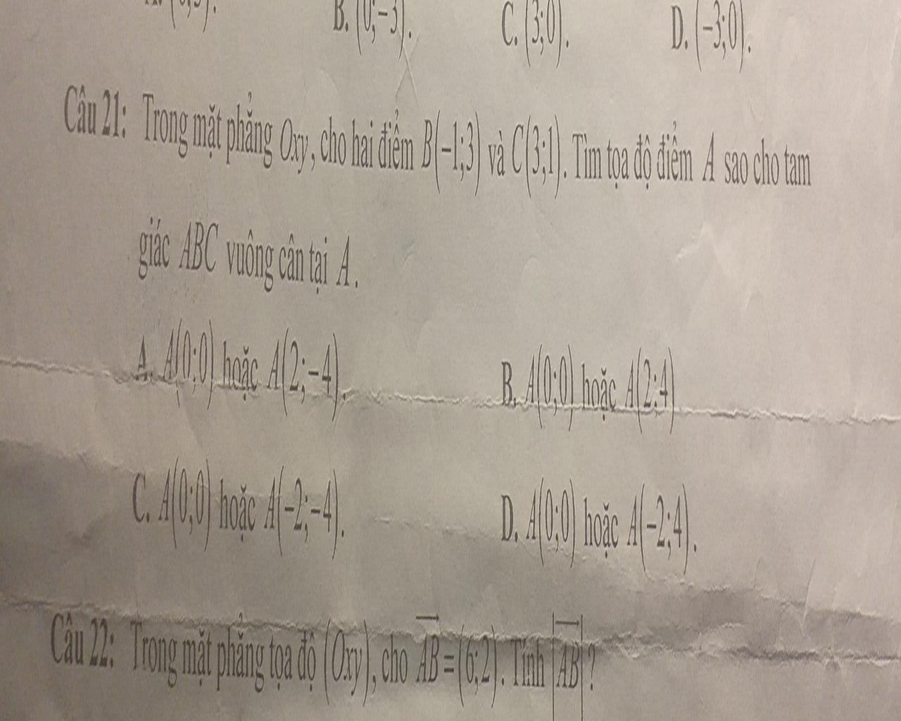 B. (0,-3). C. (3:0). D. (-3,0). Cán 2). Trong nữ thăng chục cho ho điền 0-1) và C3, Tim ta bị ...