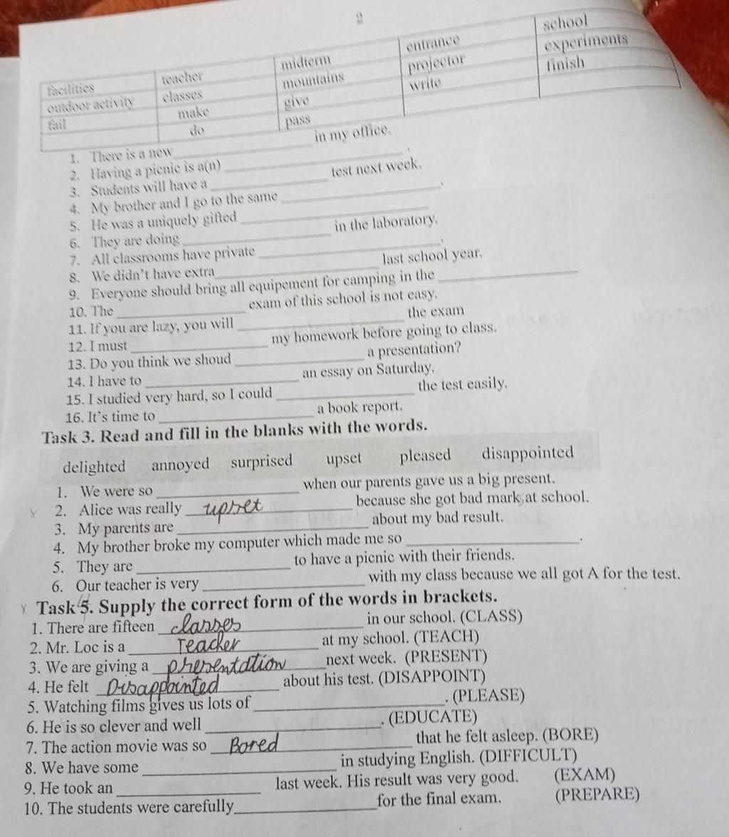 Task 2. Fill in the blank( can use more than one word ) Làm hết giúp mk vsfacilities teacher ...