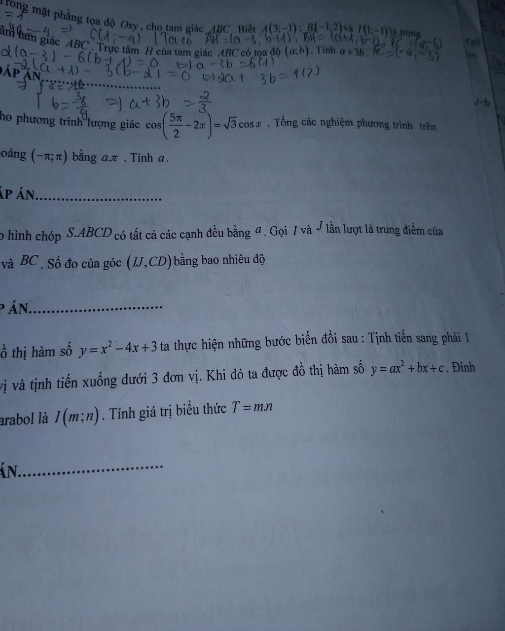 =f ng mặt phẳng tọa độ Oxy, cho tam giác ABC. Biết 4(3;-1); B(-12)và 1 am tam 4 tam giác ABC ...