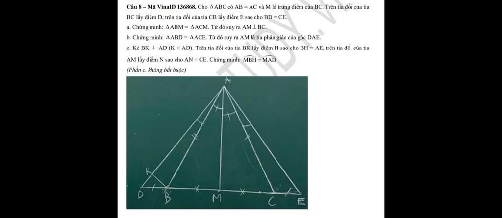 Câu 8 – Mã VinalD 136868, Cho AABC có AB = AC và M là trung điểm của BC ...