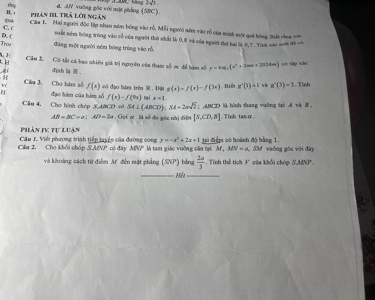 úmg B. ( qua C. ( D. C Troi A. H 3. H gi - H Vċ H , .ABC băng 2V3. d. AH vuông góc với mặt phẳng ...